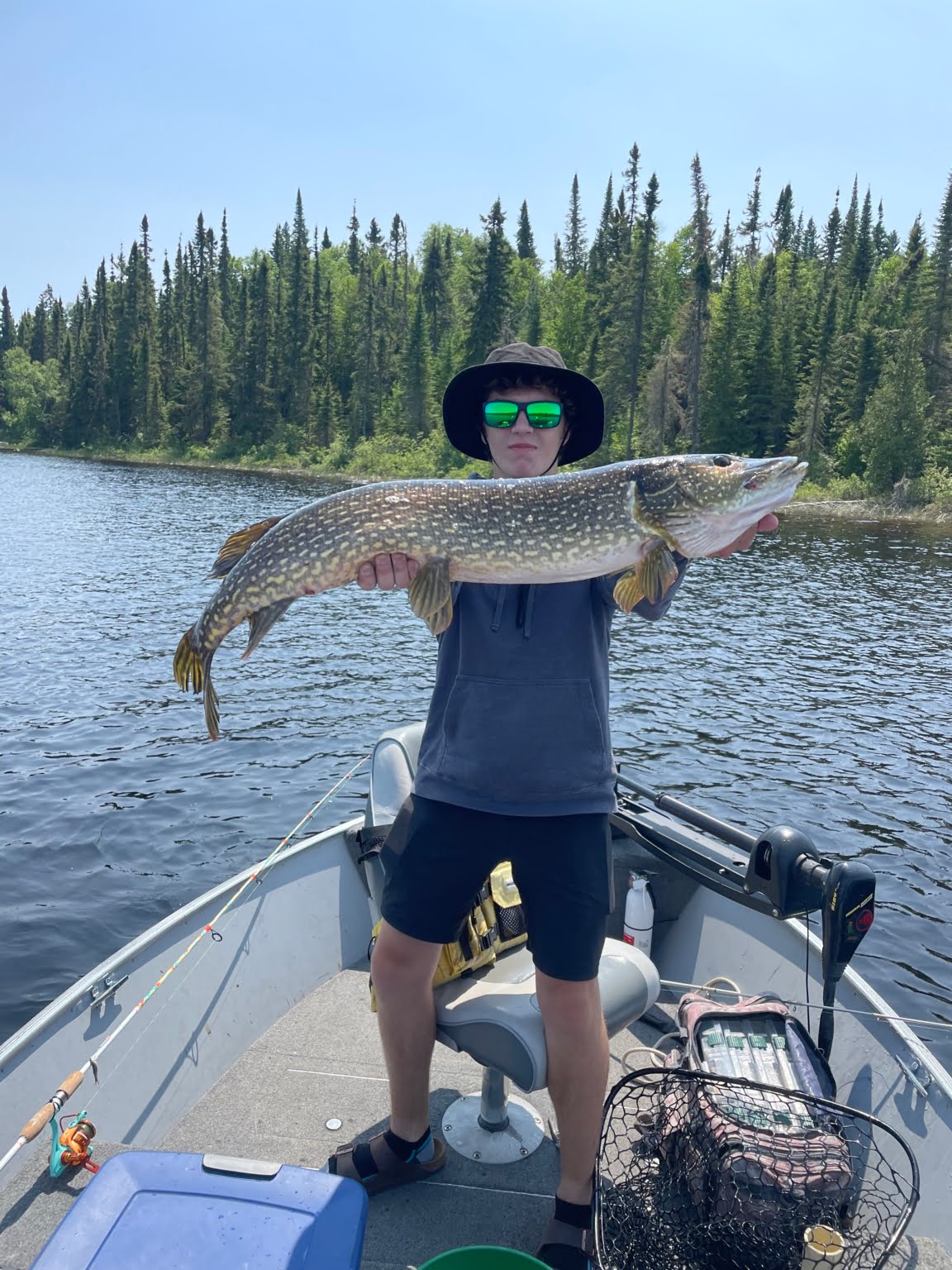 Photo Gallery - Cobb Bay Lodge